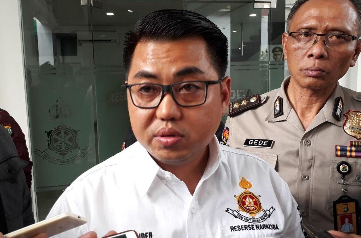 Perwira Polisi Ini Terseret Gosip Dekat dengan Selegram Cantik ...
