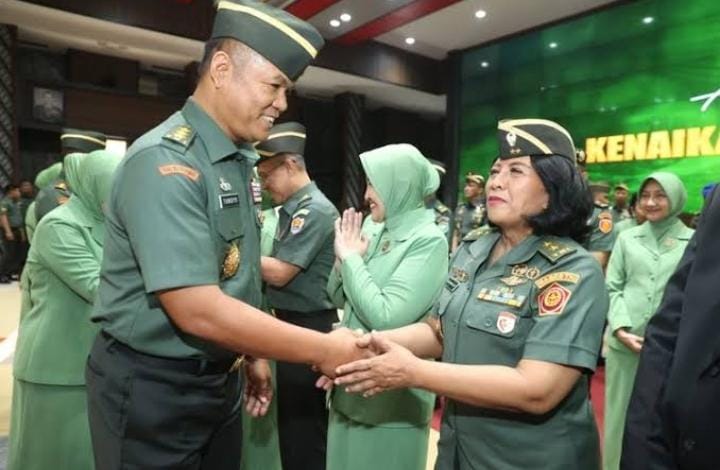 Pecahkan Sejarah! Dian Andriani Jadi Perempuan Berpangkat Jenderal Bintang 2 Pertama di TNI AD ...