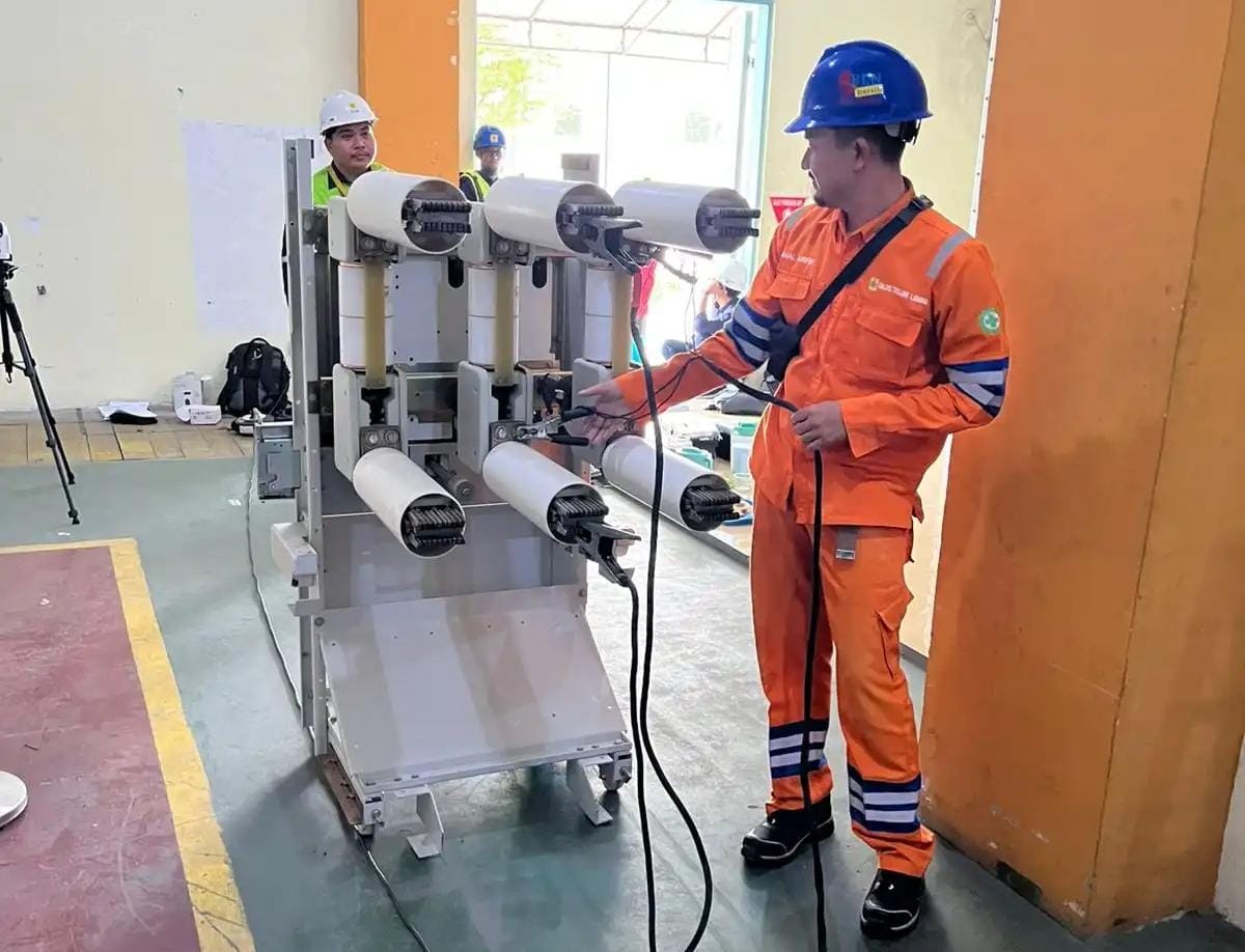PLN Pastikan Keandalan Listrik Riau Lewat Proses SLO Kubikel 20 kV GI ...